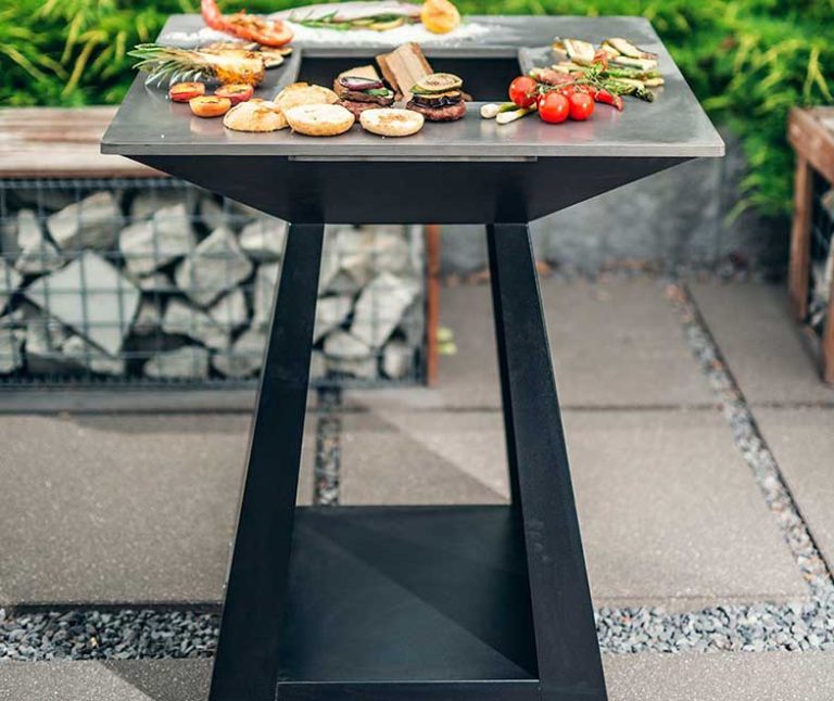 Premium Outdoor Black Painted Galvanized Steel BBQ Grills Factory